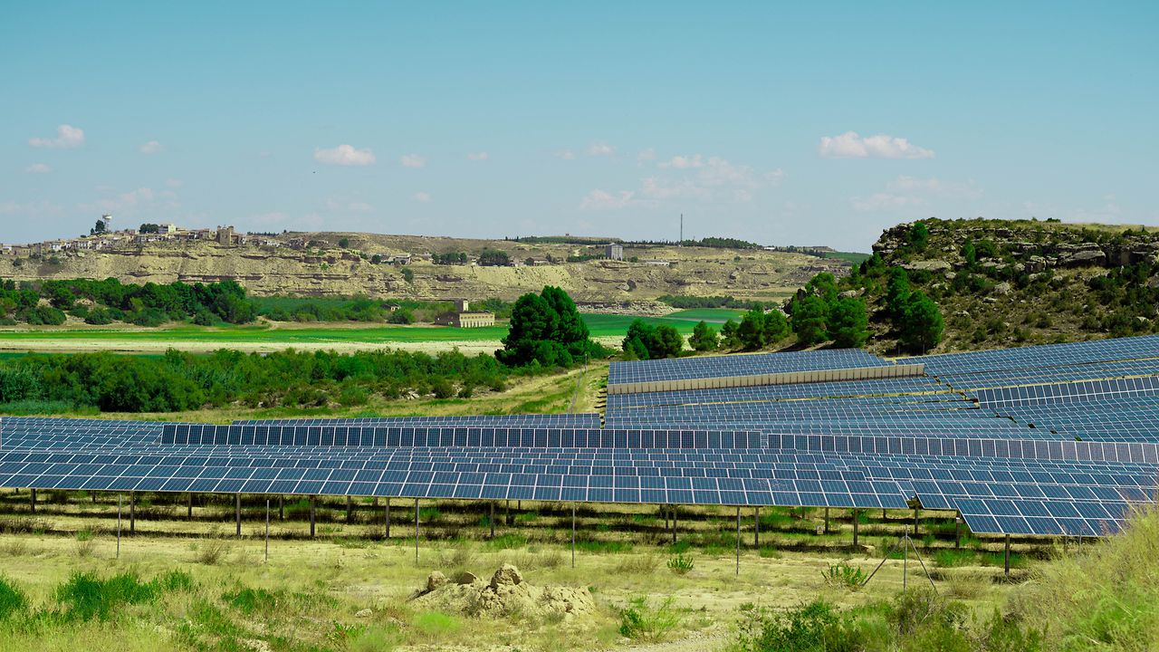 Henkel and IGNIS sign agreement to produce solar energy